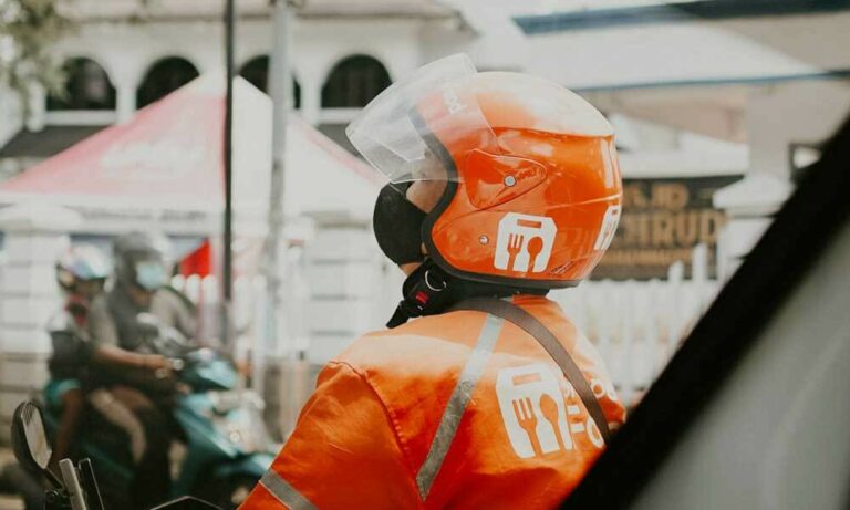 Shopee Brand Color Codes » BrandColorCode.com